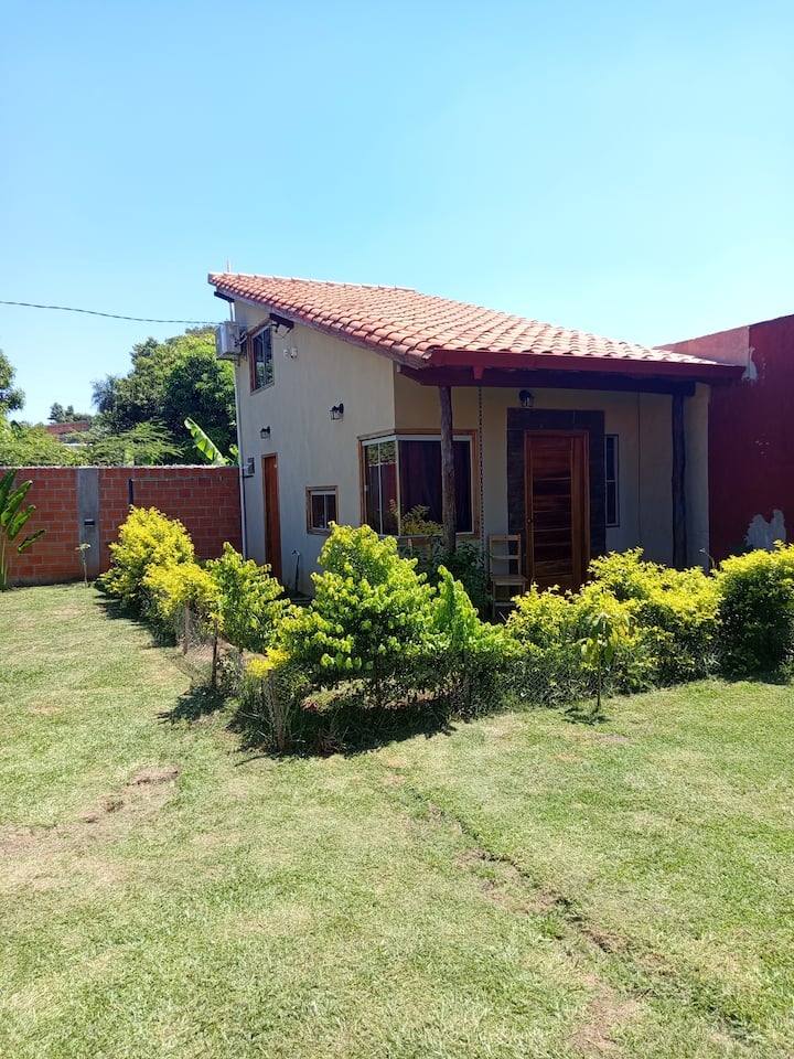 Loft Acogedor Para Dos Personas En Zona Tranquila - Coronel Oviedo