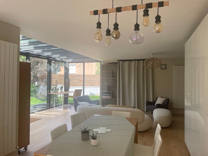 Villa Design Verre &Bois + Jardin En Plein Centre - Montpellier