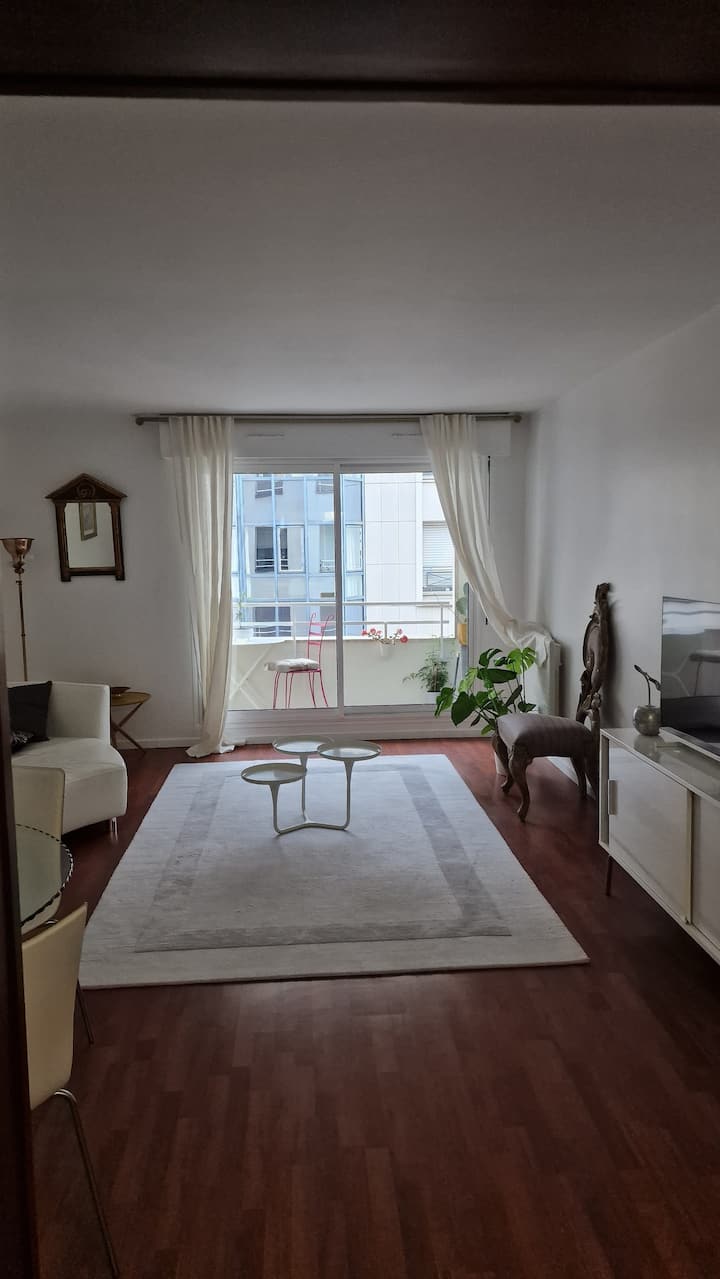 Appartement Calme Et Spacieux, Proche De Paris - ibis Styles Paris Boulogne Marcel Sembat