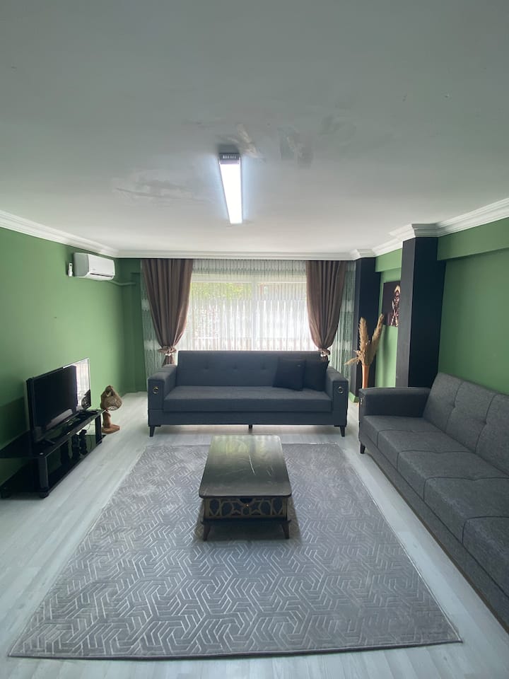 Lara Plaja 1 Km, Havuzlu, Bahçeli Lüks Daire - Antalya