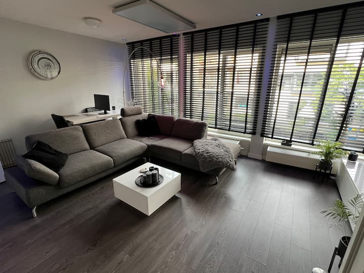 Zeer Net Appartement Te Huur In Hartje Nijmegen! - Nijmegen