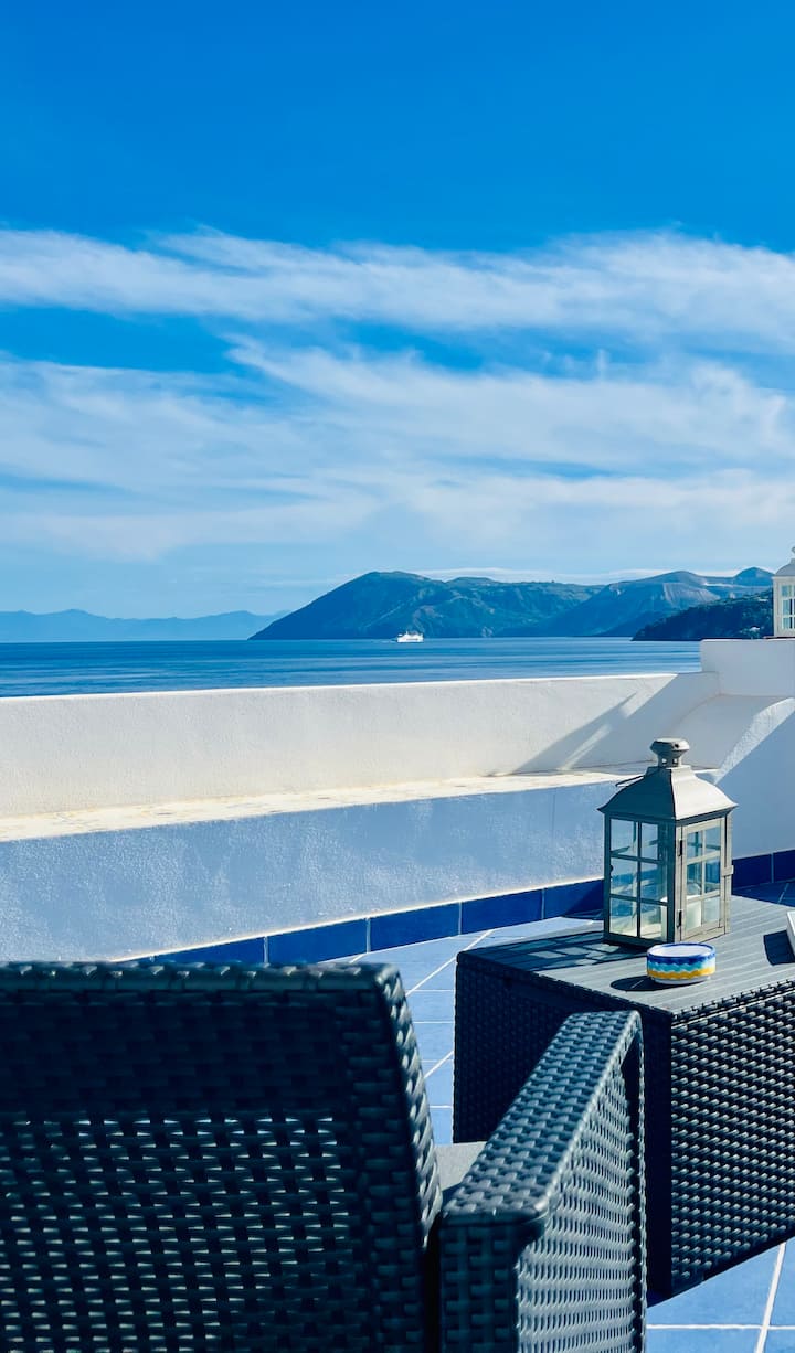 “Casa Mariella”
Il Tuo Rifugio Vista Mare - Lipari