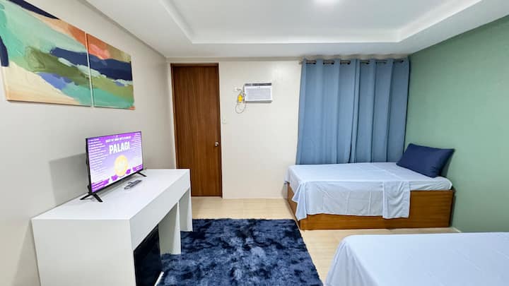 Emeraldlodge-ac,wifi,netflix,balcony,pet-friendly - Olongapo