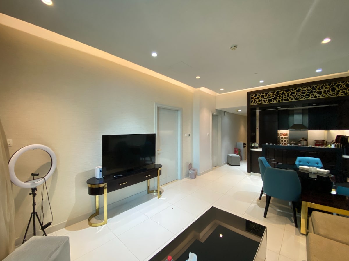 Damac Upper Crest 2BR | Dubai Mall Near 5 min walk - Apartments for ...