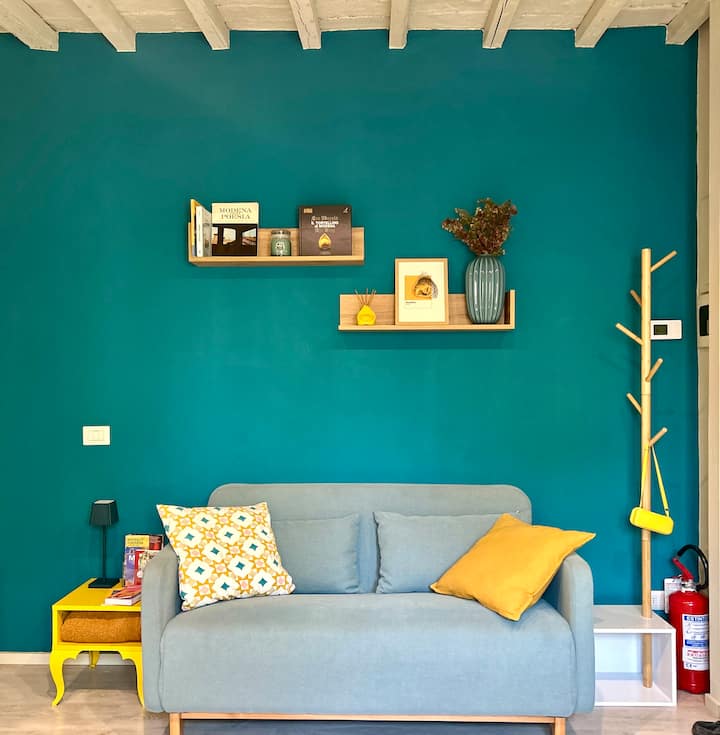 Cozy Nest, Enchanting View, City Center - Modena