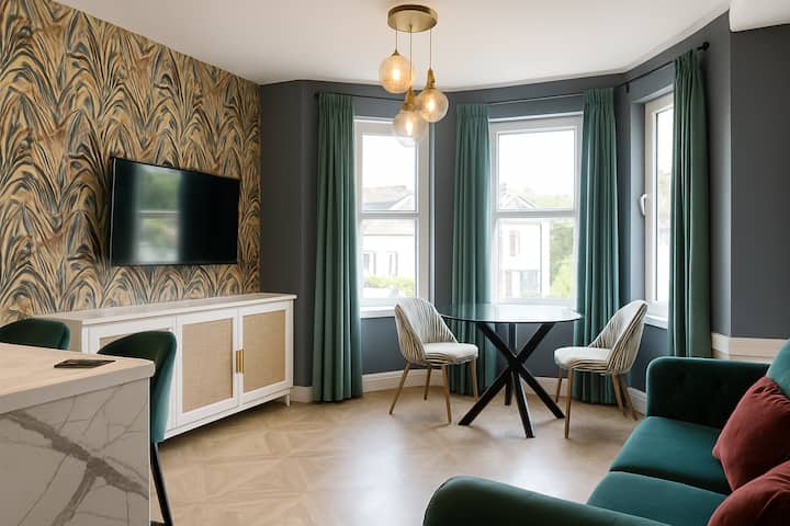 The Champagne Suite Bournemouth - Sandbanks