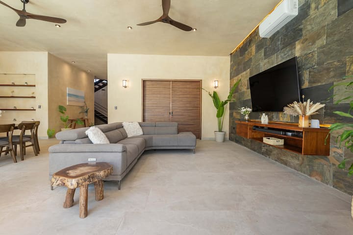 Xpuha Nicte, Incredible Home With A Luxury Pool - Puerto Aventuras