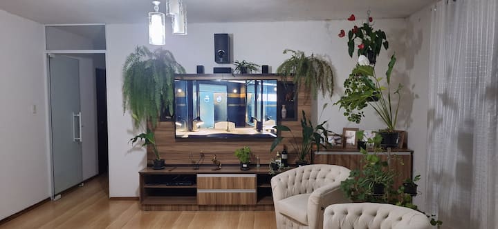 Prédio  Familiar Bem Localizado 
Próximo Estádio - Lages