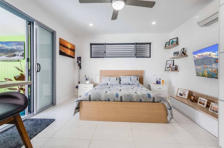 A Cozy Modern Home - Margate