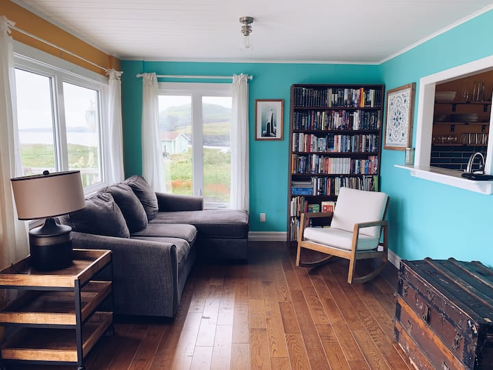 Hay Cove Cottages - Main House - L'Anse aux Meadows National Historic Site