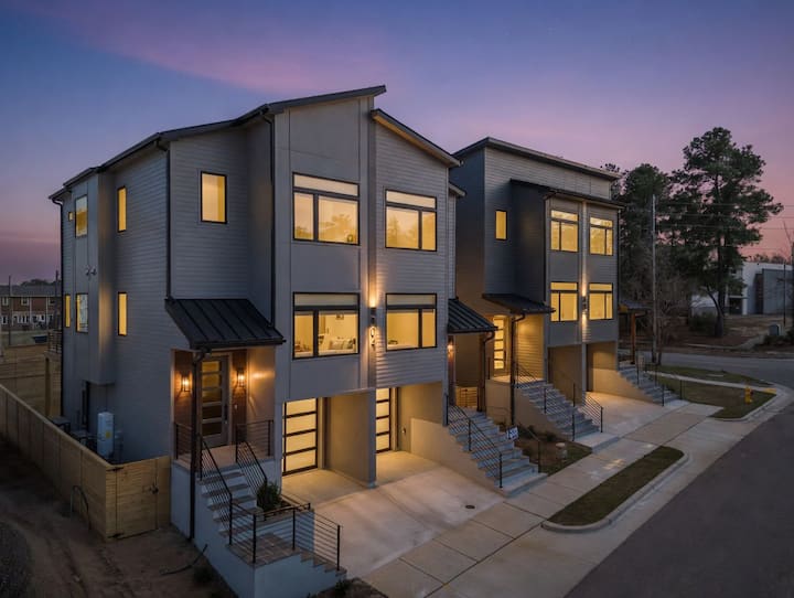4br Raleigh Townhome Near Downtown (Sleeps 9) - Raleigh, NC