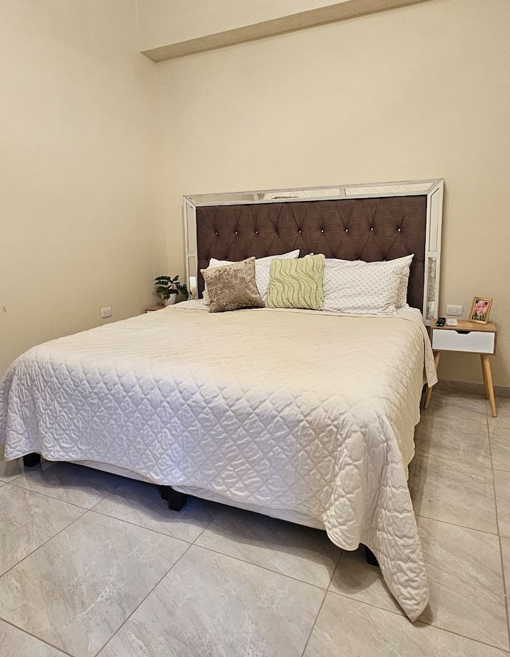 Comoda Habitación 5 Min Aeropuerto Y 9 Consulado - Hermosillo