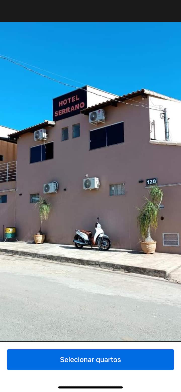 Hotel Serrano - Quarto Familiar - Paracatu