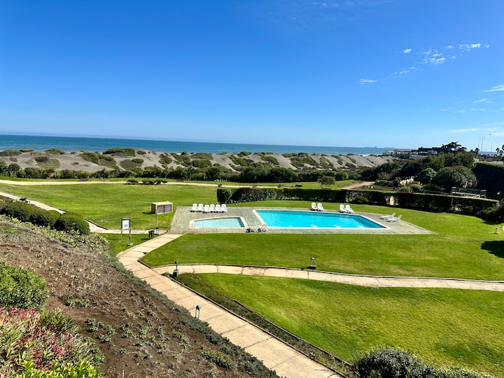 Amplio Depto. Con Vista Y Acceso Directo Al Mar. - Santo Domingo, Chile