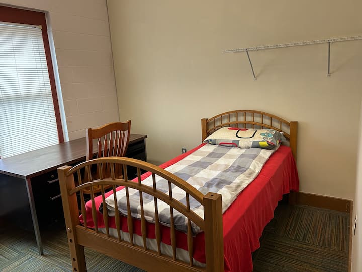 A Private 4br Apt @ Yale Med - New Haven