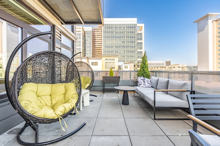 2br | Gym, Lounge | Bellevue | Sophari Downtown C - Bellevue