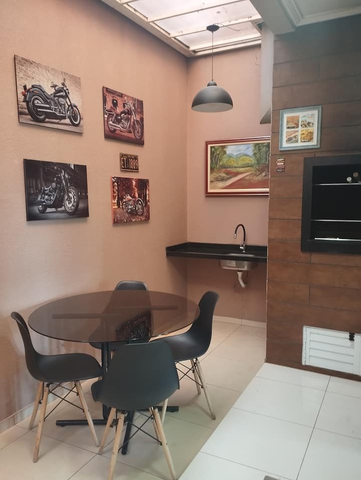 Sobrado No Centro Para 10 Pessoas Suite +2 Quartos - Foz do Iguaçu