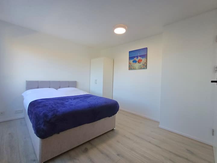 Nice And Bright Double Room 2 - Nottingham