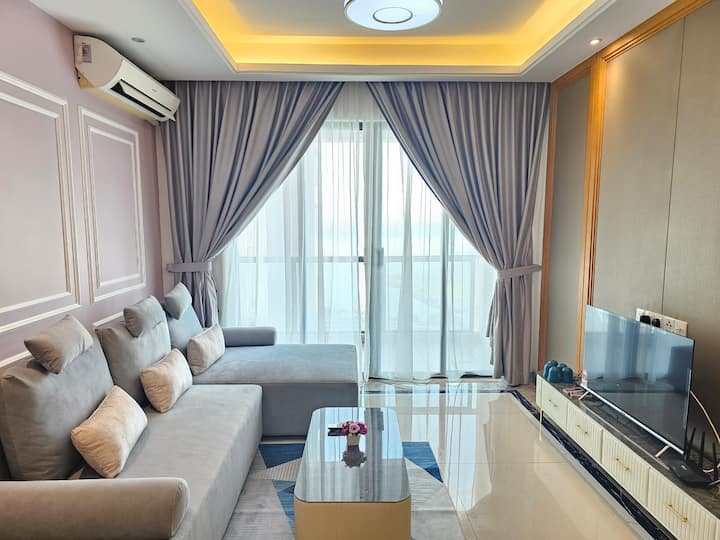 Spacious & Unique Sea View 2br R&f Princess Cove - Johor Bahru