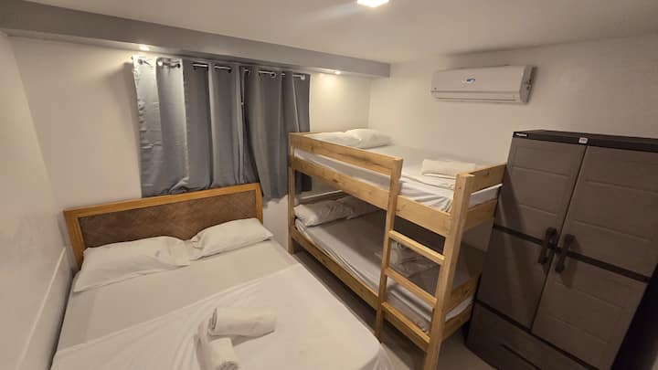 Family/group Apartment W/kitchen Almost Beachfront - Malay