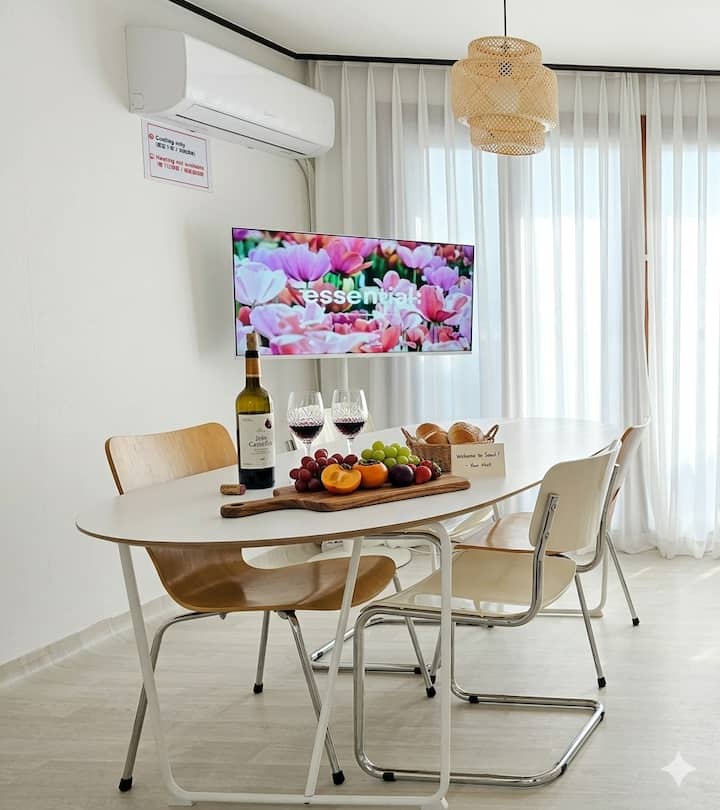 [봄특가]홍대/합정/한강공원/망원시장/2r3b/단독사용 - Seoul