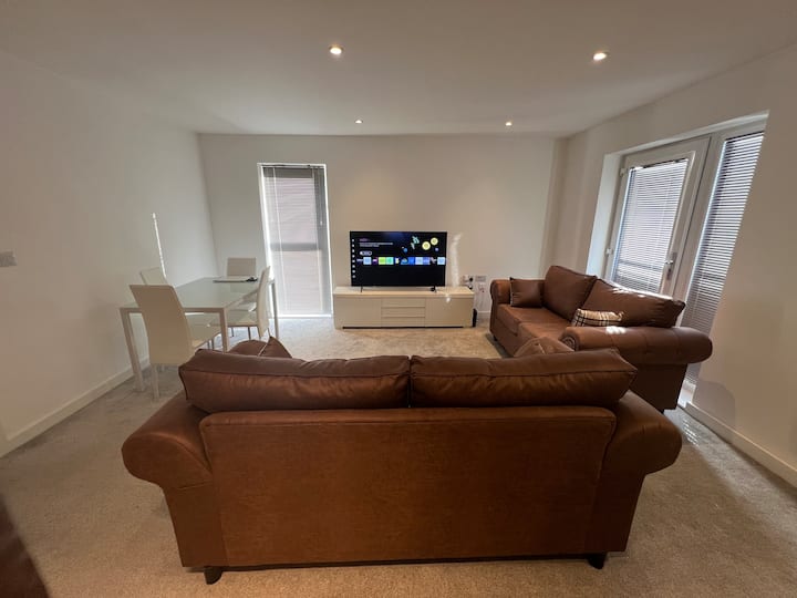 Suitable For Short Stay - Stoke-on-Trent
