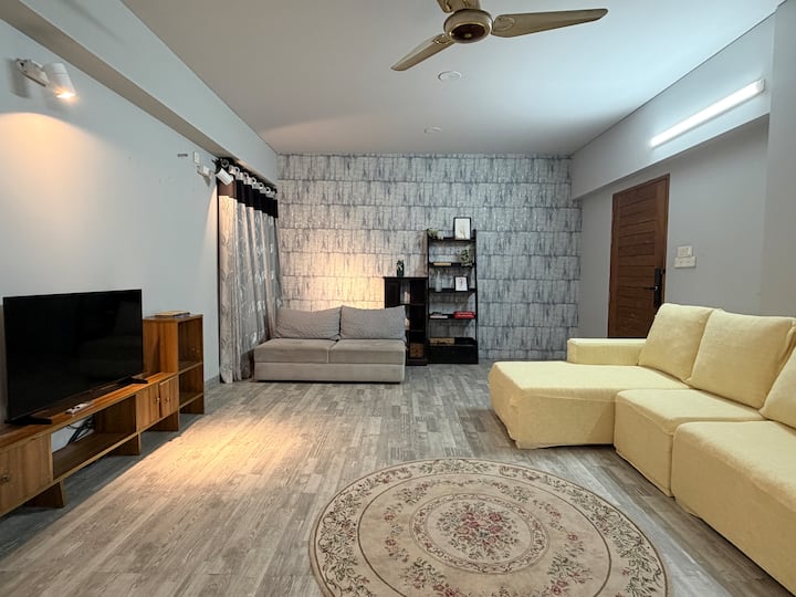 The Vantage Condominium - Dhaka