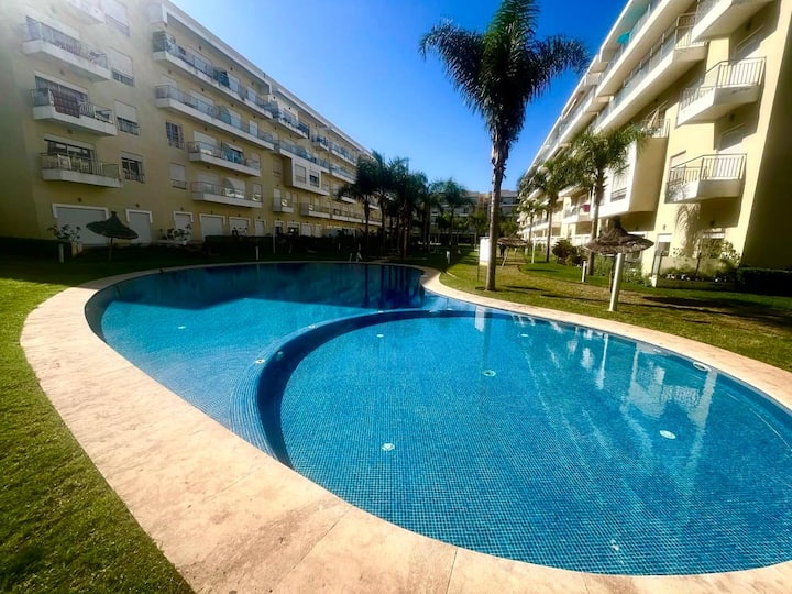 Appartement Cosy Avec Piscine - Bouznika