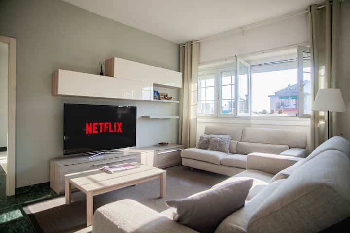 Iconico Attico Di Lusso Nel Cuore Di Milano - Milán