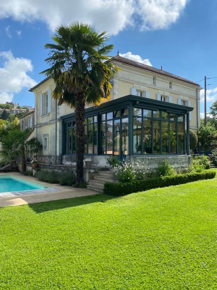 Villa Crion , 8 Pers, Piscine, Angouleme Centre - Angoulême