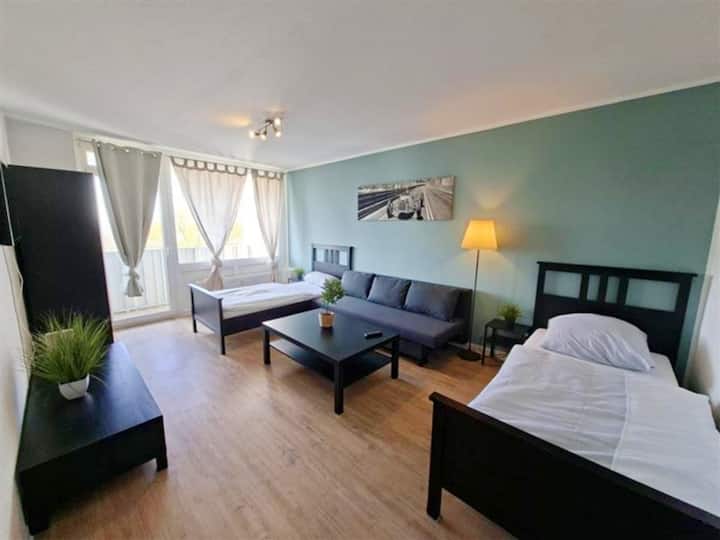 D13 Central "Work And Stay" Apartment - Düsseldorf