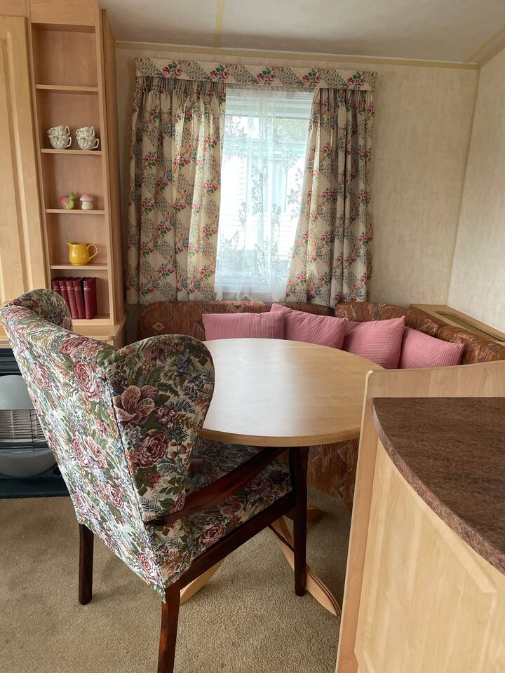 Granny’s - A Nostalgic Getaway - Kippford
