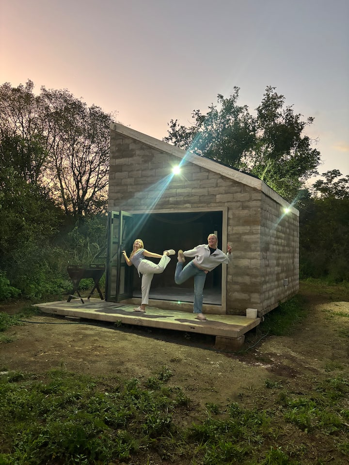 Cozy Modern Tiny House Getaway - Tierpoort