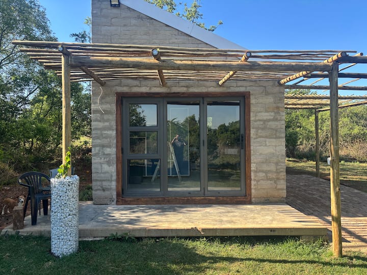 Bosch Rest • Off-grid Cabin • King Bed • Bush View - Tierpoort