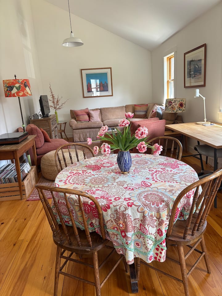 Maine Barn Studio - Yarmouth, ME