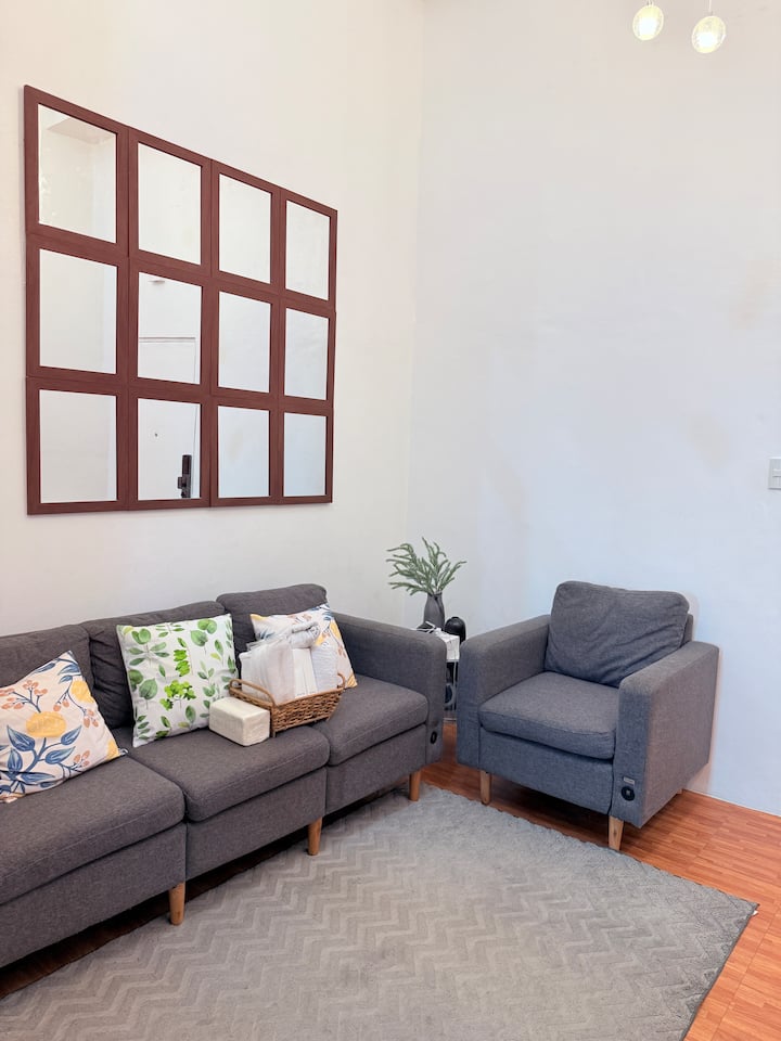 3br Loft W/ City View Nr Mrt, Bgc, Makati, Ortigas - Pasig