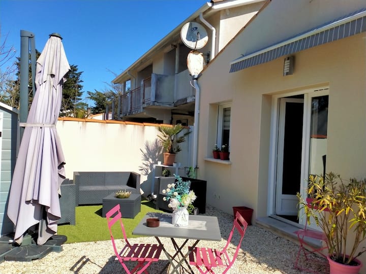 Petite Maison Avec Courette - Ronce-les-Bains