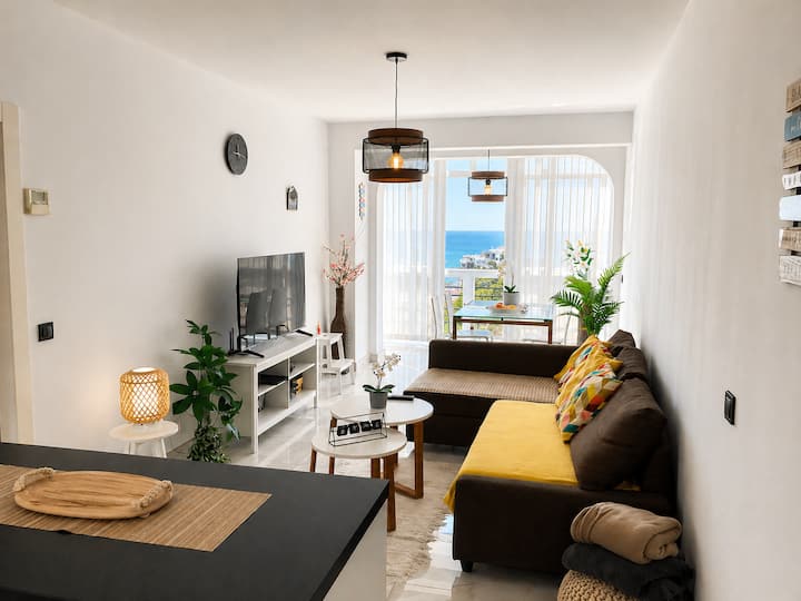 Cozy Apartment With Sea Views - Benalmádena
