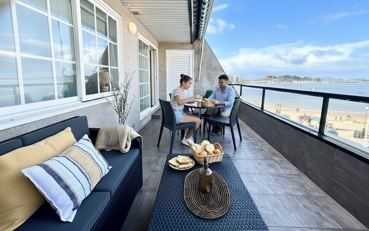 Holibai Luceira, Baiiona With Terrace & Sea Views - Baiona