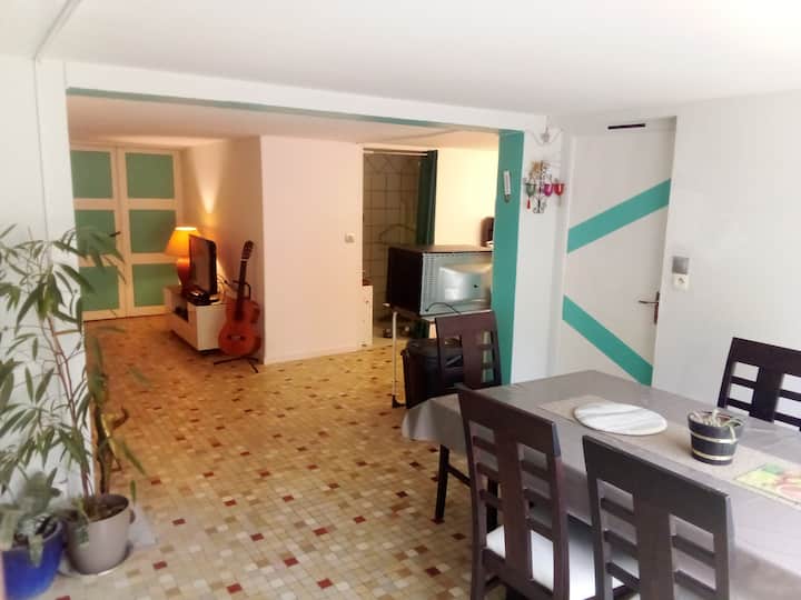 Appartement Semi-enterrée. - Talmont-Saint-Hilaire