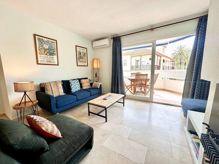 Stylish Apartment With Pool&balcony - Estepona