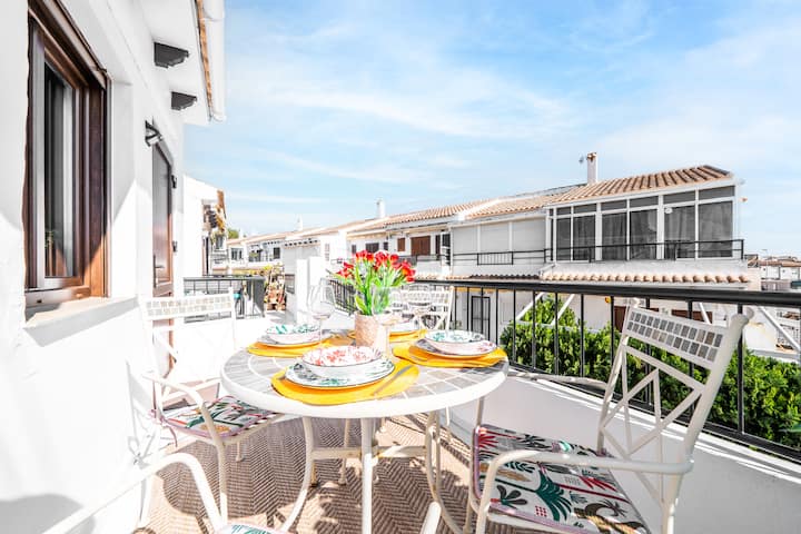 Modern Seaside Escape | Pool, Balcony, Near Beach - Quesada, Alicante, Spain