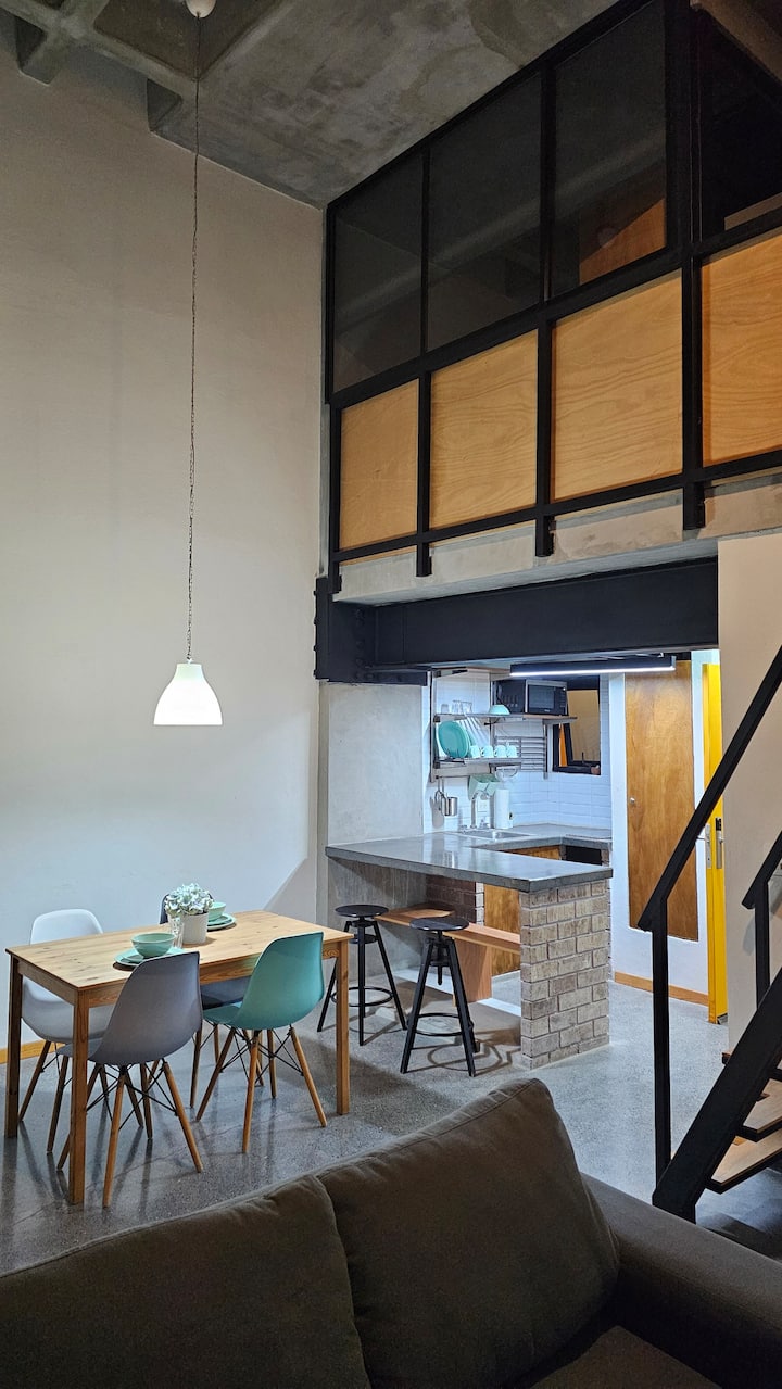 604/depa Para 4 Personas Frente Al Tec - Monterrey