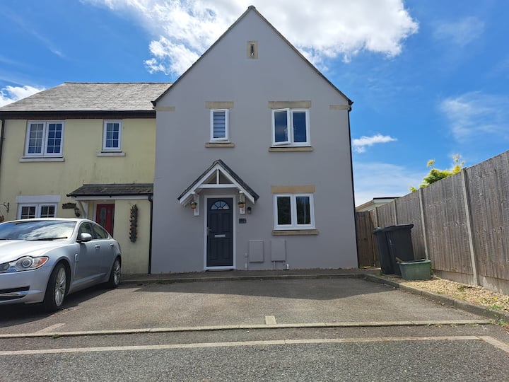 Spacious 3 Bedroom House In Wool - Durdle Door