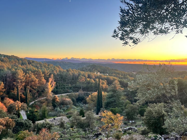 Aix-en-provence Bastidon Provençal Avec Vue Unique - Le Tholonet