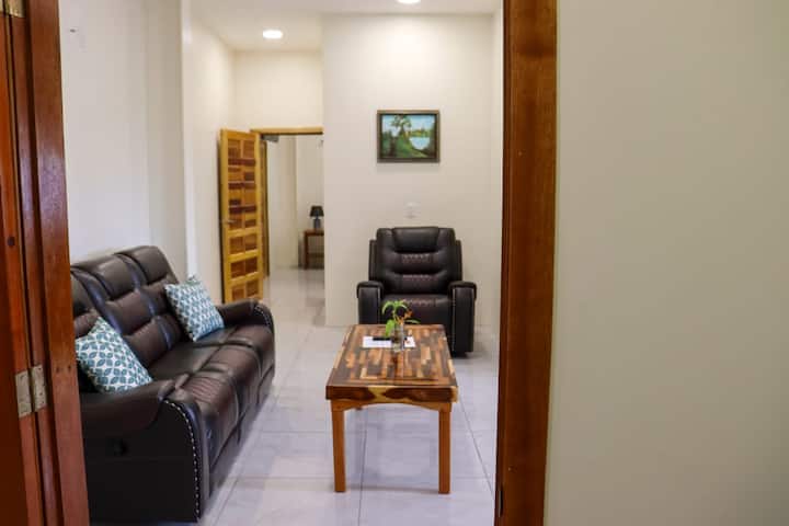 Modern One-bedroom Apartment Placencia - Placencia
