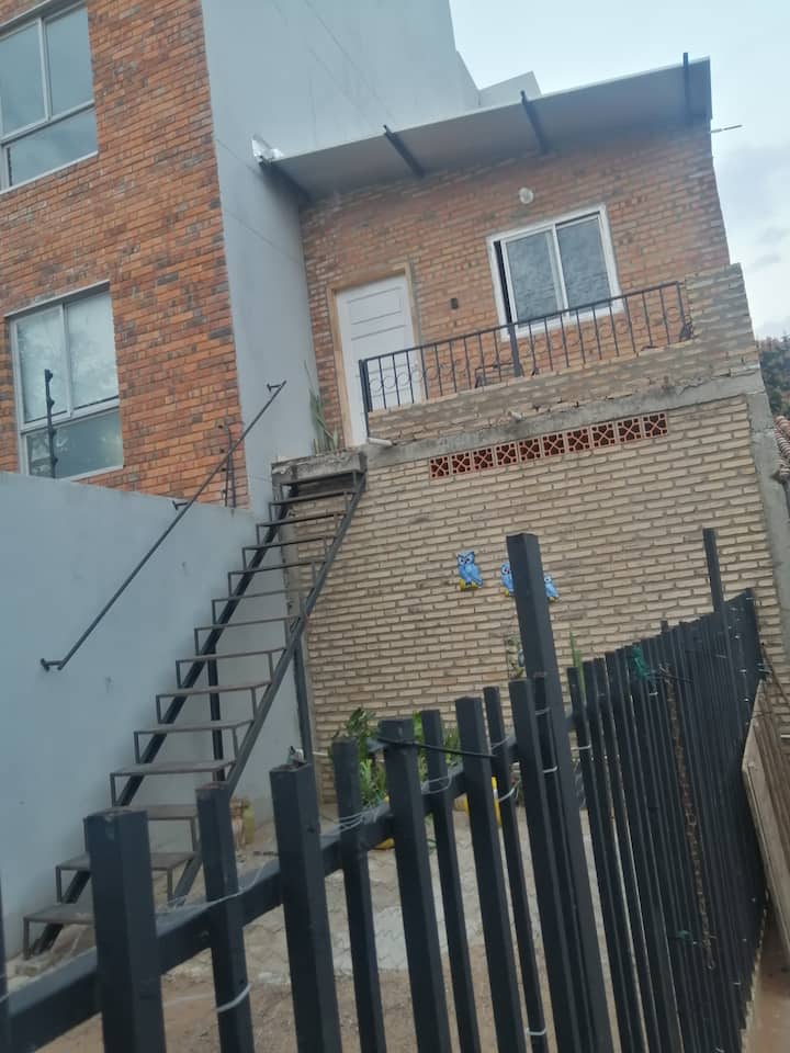 Amplio Departamento Con Balcón - Asunción