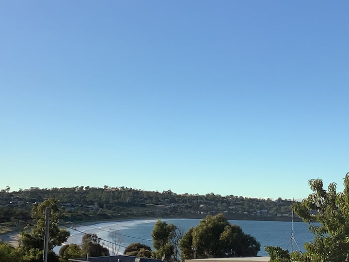 Bluff On Primrose, Hobart East - Hobart
