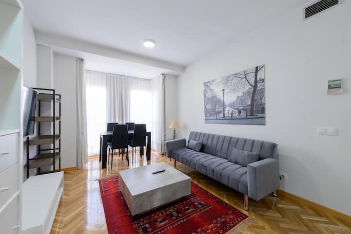 San Blas Apartment; Pool And Padel For 4 Guests. - Madrid