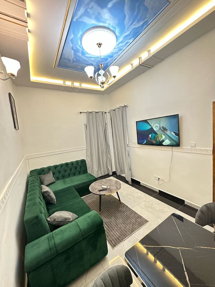 Studio éLectricité Wifi Gratuit - Douala